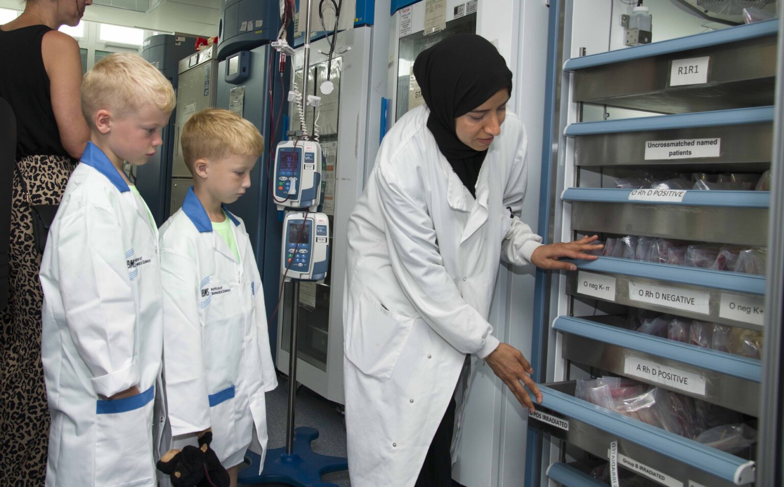 Six-year-old patient, Rocco, enjoys behind-the-scenes lab tour at the ...