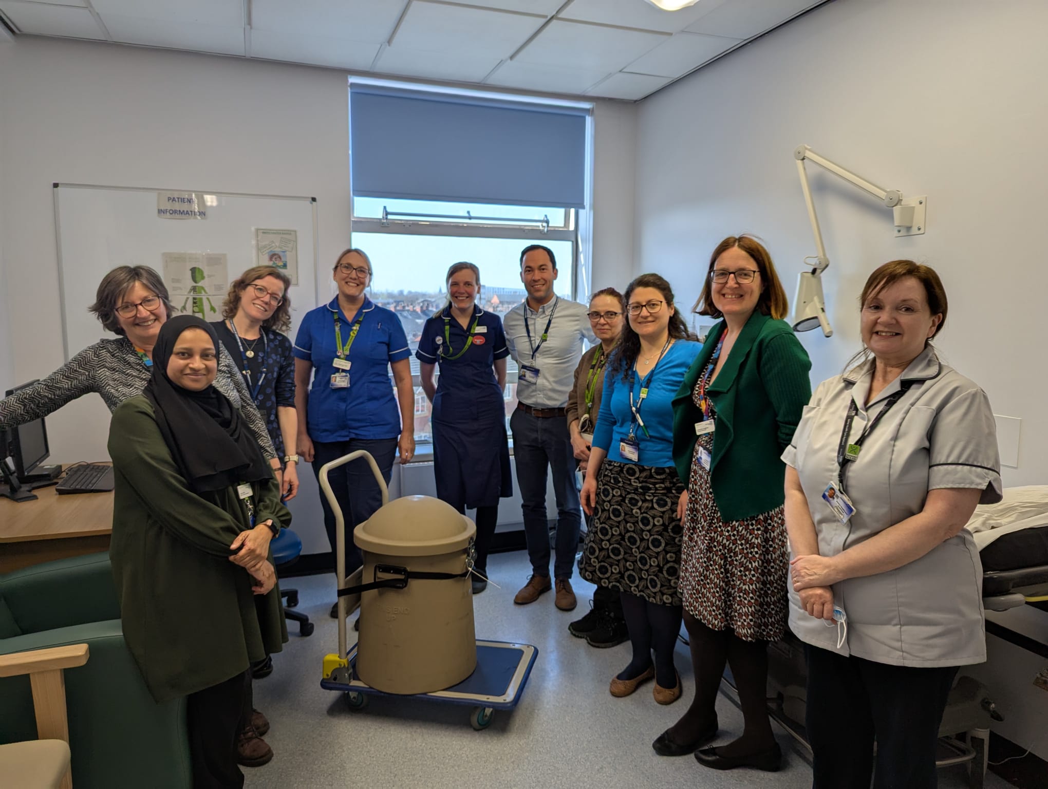 First patients receive ‘groundbreaking’ blood cancer treatment at UHL ...