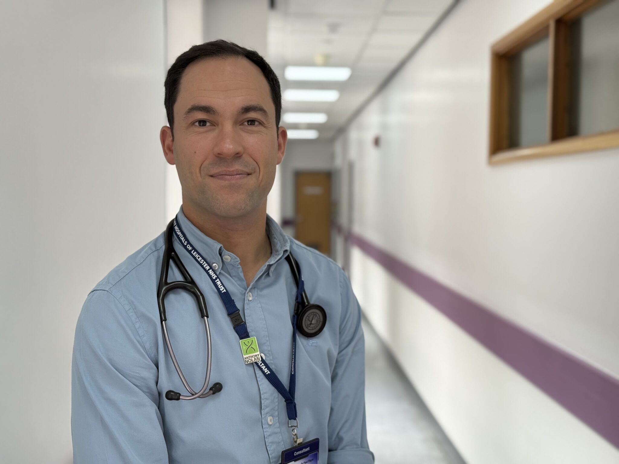 First patients receive ‘groundbreaking’ blood cancer treatment at UHL ...